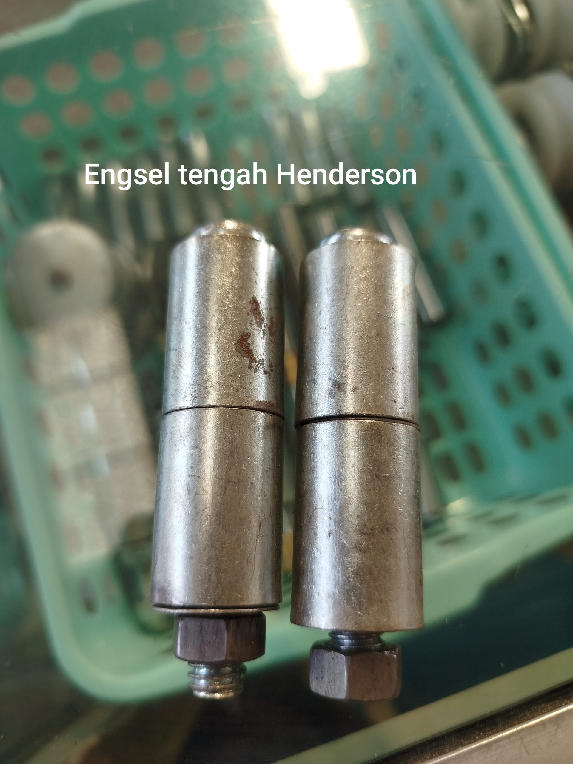 ENGSEL TENGAH HENDERSON – LASMART